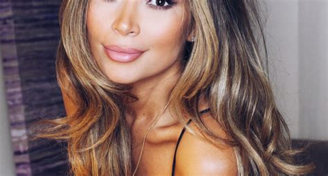 How To Contour Your Lips Society19