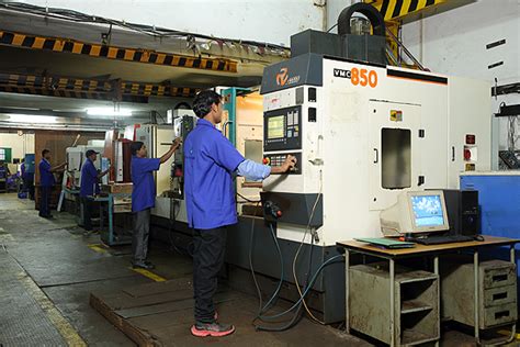 Welcome To Hitech Moulds