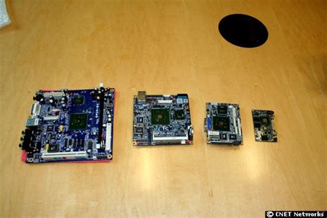 Tiny Wee Via Mobile ITX Motherboard To Power X86 Smartphones