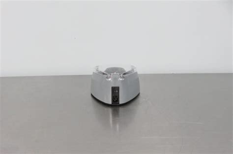 Vwr Mini Centrifuge The Lab World Group