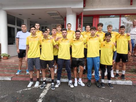 Primăria Simeria Mereu Alături De Fotbalul Local Uzpr Caras Severin