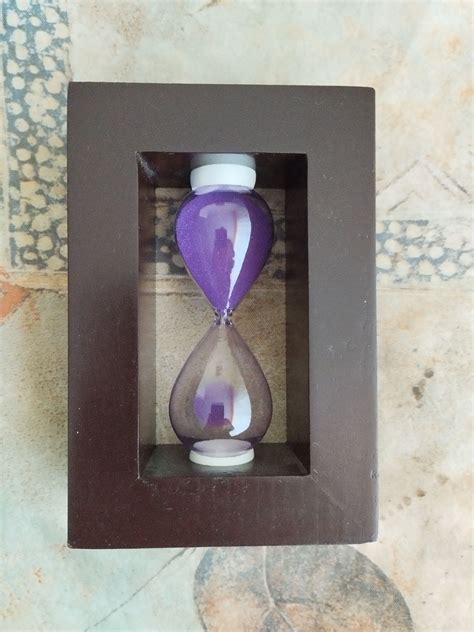 Сувенир пясъчен часовник гр Габрово Център • Olx Bg