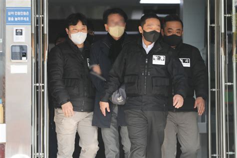 검찰도 이재명 습격범 신상·당적·변명문 모두 비공개 머니s