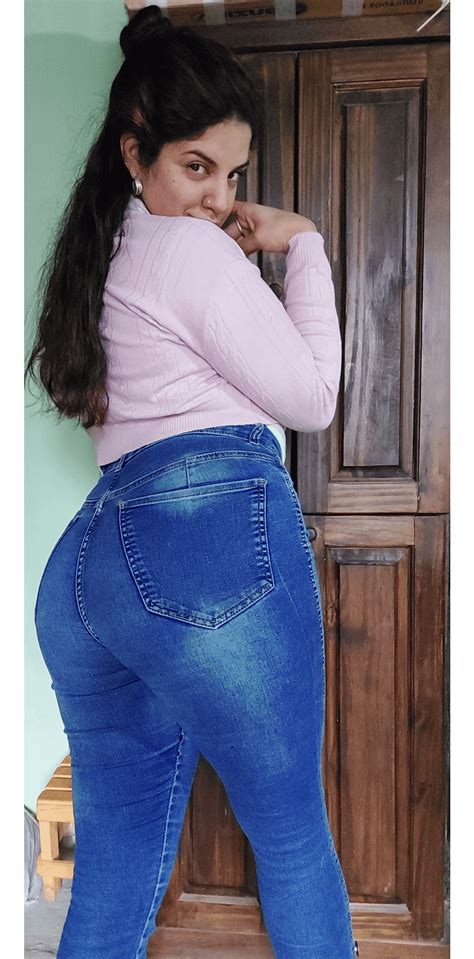 My Problem Is Jeans Up Or Jeans Down I Cant Decide Rgirlsinjeans