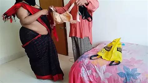 Desi Bhabhi Bathroom Mein Kapde Dhote Hai Jab Devar Aya Uski Moti Gand Jabardasti Chudai Huge