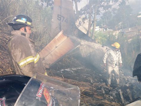 Emisoras Unidas Video Rescatan A Tripulantes De Avioneta Tras Accidente