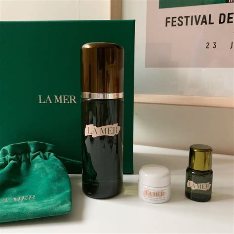 프렌치맨션 제품협찬 라메르 에서 보내 주신 스테디셀러 제품 트리트먼트로션 에어컨으로 더 건조한