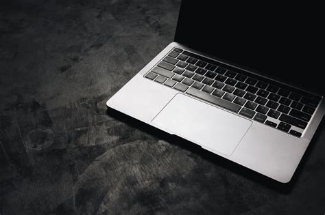 M1macでtensorflow環境を構築する【仮想環境】 Reolyber