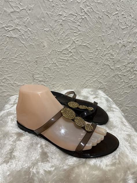 Коричневі шльопанці гумові плоскі капці пляжні — ціна 238 грн у каталозі Шльопанці Купити жіночі