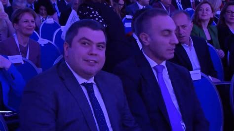 Односите со Бугарија и уставните измени најголем предизвик за Владата Youtube