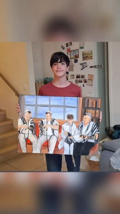 גאווה יהודית סבא שלו נפטר לפני הבר מצווה שלו וזה מה שהם הכינו לו בהפתעה שניאורליפסקר ציור