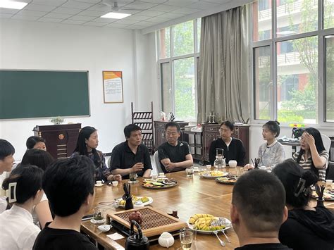 中国茶世界饮 管理系组织开展5 21国际茶日茶会 石家庄信息工程职业学院