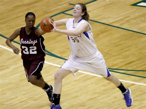 Dobee Plaisance Basketball Clipart