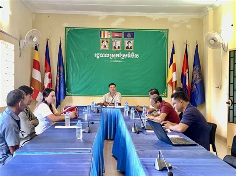 លោក ហុង ប្រុស អភិបាលស្តីទី