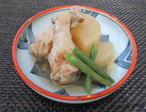 鶏手羽元と大根の煮物 レシピ 株式会社シマヤ～やさしく、おいしく～シマヤだしの素