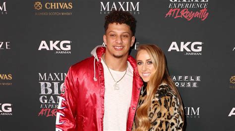 Patrick Mahomes 1 Year Old Daughter Travels To The Super Bowl In Style