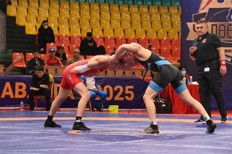 Чөлөөт бөхийн УАШТ д 22 байгууллагын 265 тамирчин өрсөлдөж байна