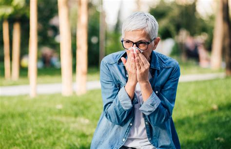 Allergy Sufferers Know Thy Enemy News And Stories Southwestern