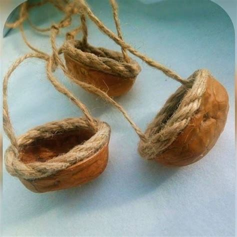 20 Adorable Walnut Shell Crafts That Anyone Can Make