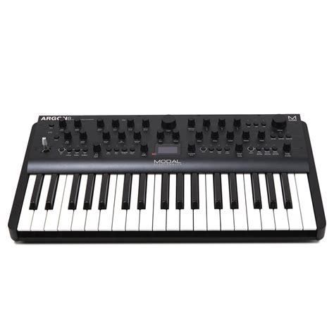 Modal Argon8 8 Voice Polyphonic Wavetable Synthesizer Secondhand At