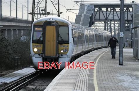 Photo Class 375 375828 Arrives At Ashford International £100 Picclick Uk