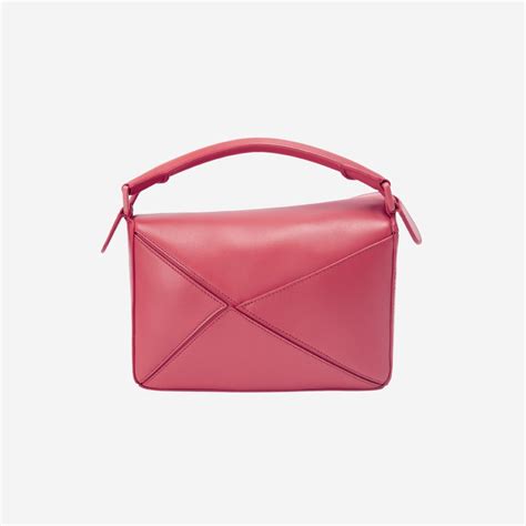 로에베 스몰 퍼즐백 사틴 카프스킨 플럼로즈 Loewe Kream