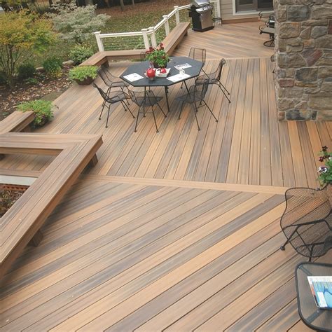 Terrasse En Bois Composite Lame Fiberon Horizon Decklinea