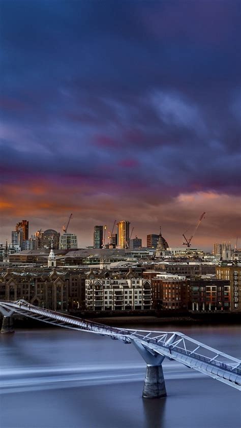 밀레니엄 브리지 템스 강 런던 도시 구름 황혼 640x1136 Iphone 5 5s 5c Se 배경 화면 그림 이미지