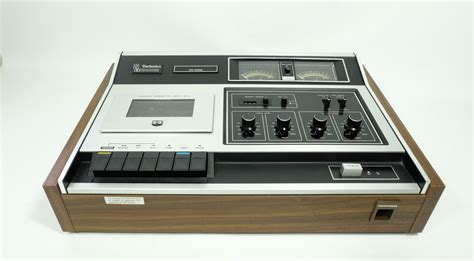 Technics RS Cassette Deck Function In Form