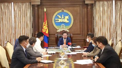 Чөлөөт бүс байгуулах тухай хуулийн төсөл боловсруулах үүрэг өглөө