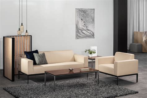 Global Art Tables Parallel