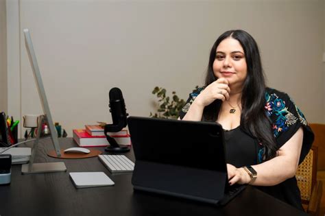 Zahra Khan On Linkedin Linkedin Personalbranding Entrepreneur Startups