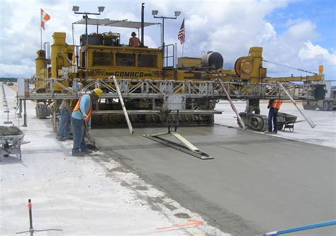 Evaluation Of Concrete Pavement Runway Carrasquillo Associates