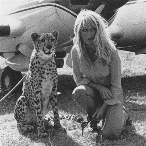 اللهم احفظ لي أمي وأبي ‏واجعلهم يارب أسعد خلقك ️