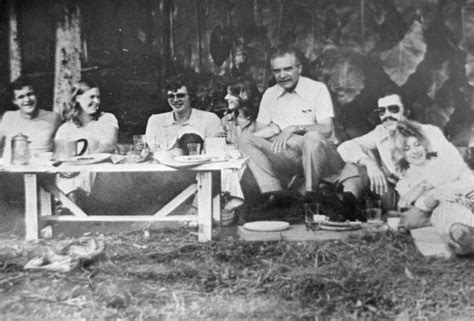 Mengele Sus Escondites Y Su Buena Vida En Sudamérica Y Las “dos