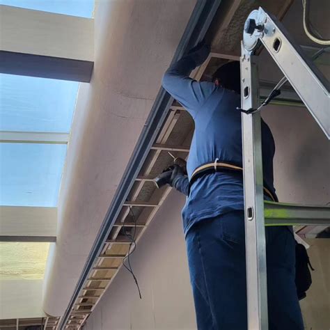 등박스 마그넷레일 라인디퓨져 테라스 금속인테리어전면금속갈바가마찌도어 파사드전문시공팀