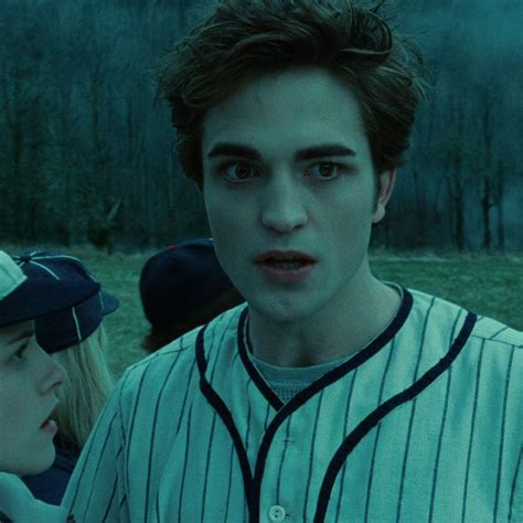 Vampire Twilight Edward Eyes