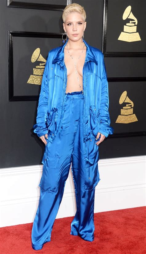 Halseys Style Is One Of A Kind See The Pop Stars Best Outfits