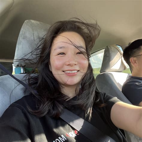 Odontuya Tsend БИЗНЕС ЗАГВАРЧЛАЛ БА ХЭРЭГЛЭГЧИД ХҮРГЭХ ҮНЭ ЦЭН Бизнес загварчлалын зураглалыг