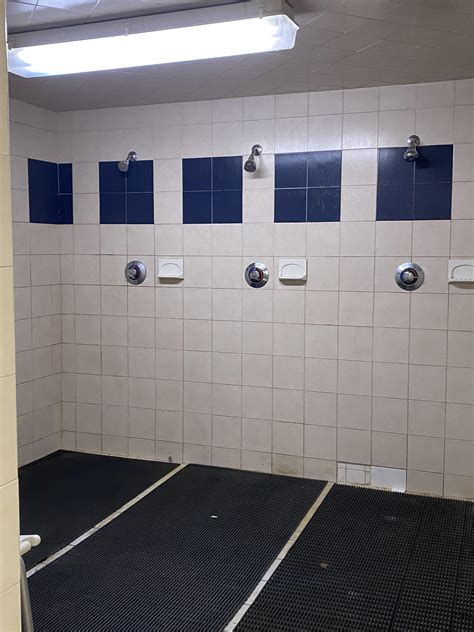 Boston Communal Showers R Communalshowers