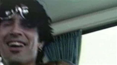 Pam Tommy Lee Stolen Honeymoon Mubi