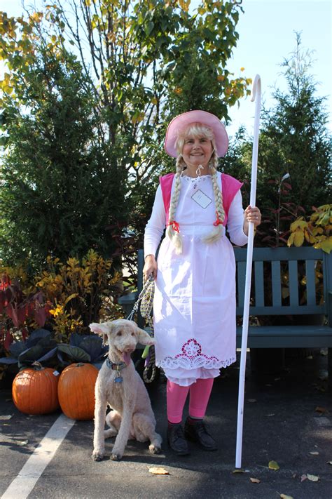 Pin by Chalet Nursery on 2014 Howl-o-Ween Pet Parade | Pet parade ...