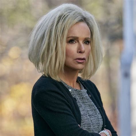 9 Hot Sexy Gwen Shamblin Lara Bikini Pics