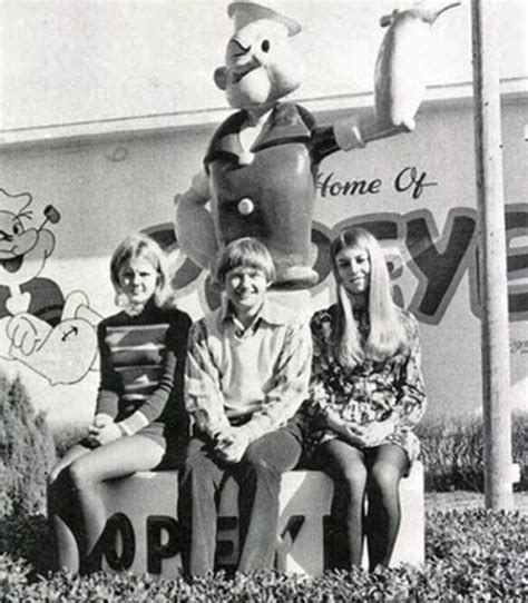 50 Vintage Photos Of Mini Skirts Barnorama