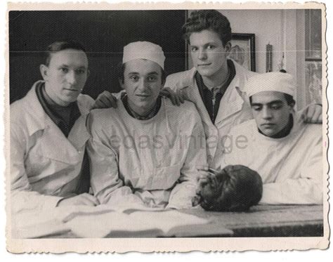 Medical Students Anatomy Cadaver Head Dead Body Post Mortem Horror