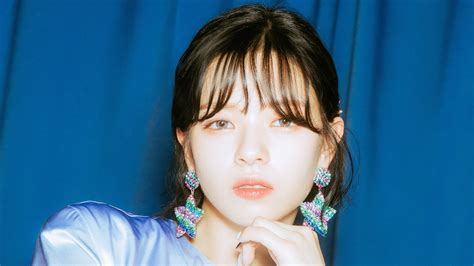 Jeong Yeon Wallpapers Top Free Jeong Yeon Backgrounds Wallpaperaccess