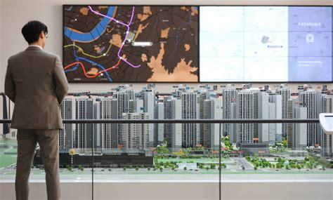 ‘올림픽파크포레온 입주 한 달 남았는데또 공사 중단된 이유 일요신문