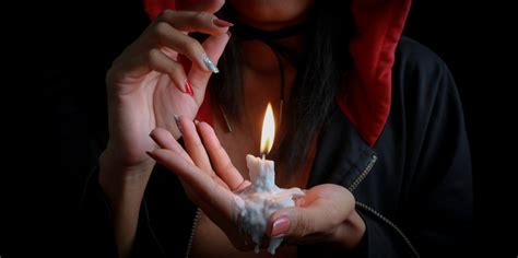 Interpreting Candle Flame Meanings YourTango