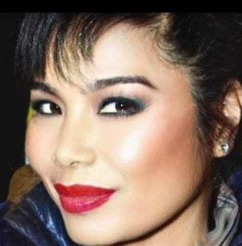 ผลิดอก ออกผล “ทรงเป็นขวัญและกำลังใจ” บ้านดีต้องมีรั้ว ป้องกันตัวจากโจรภัย รั้วเรามีแรงใจ