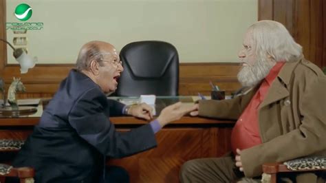 ابنك مجنون يا حاج ده دخله كهربا و مياه يعني اقدمله علي العداد 😂🤣 هتموت ضحك من كركر لما